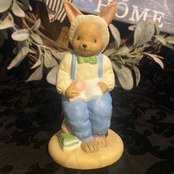 Accents | Adorable Sitting Male Rabbit Figurine | Poshmark